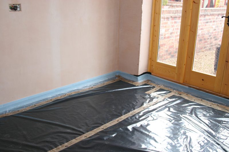 Screed Services - Screed - Insulation - Membrane - Underfloor Heating